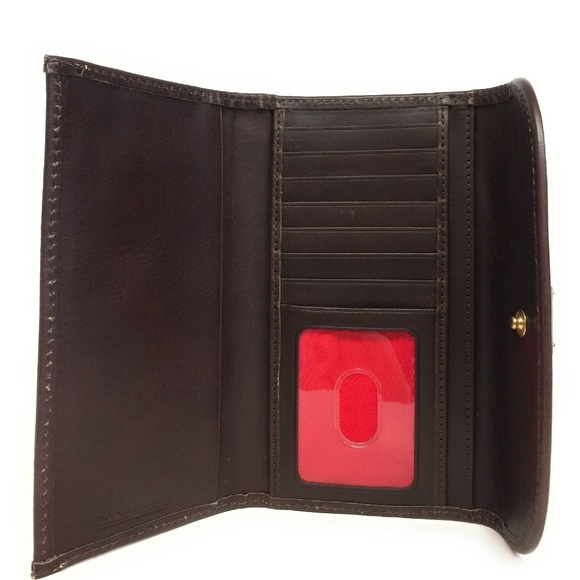 Dooney & Bourke | Bags | Db Leather Wallet | Poshmark